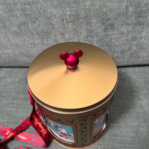 Disney | Holiday | New Disney World 223 Musical Holiday Carousel ...